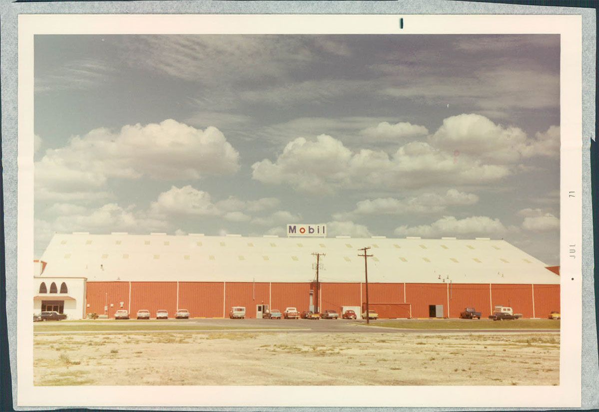 The Dee Howard Legacy - Dee Howard Foundation