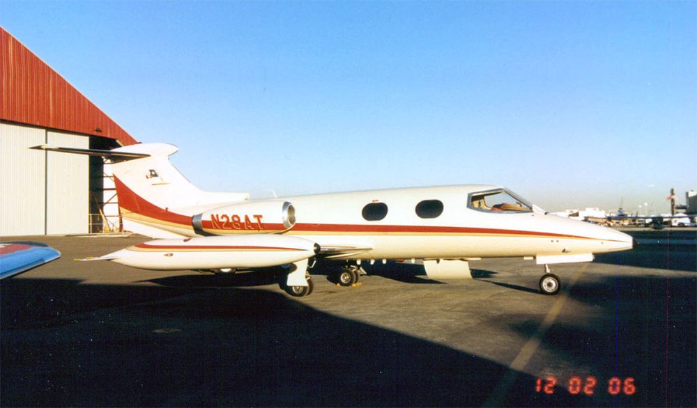 DHC Thrust Reverser GE -CJ- 610 Jet Engine - Dee Howard Foundation