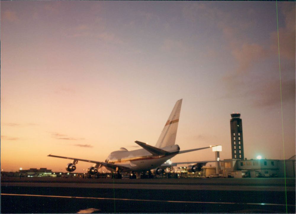 DHC Head of State Aircraft - Dee Howard Foundation